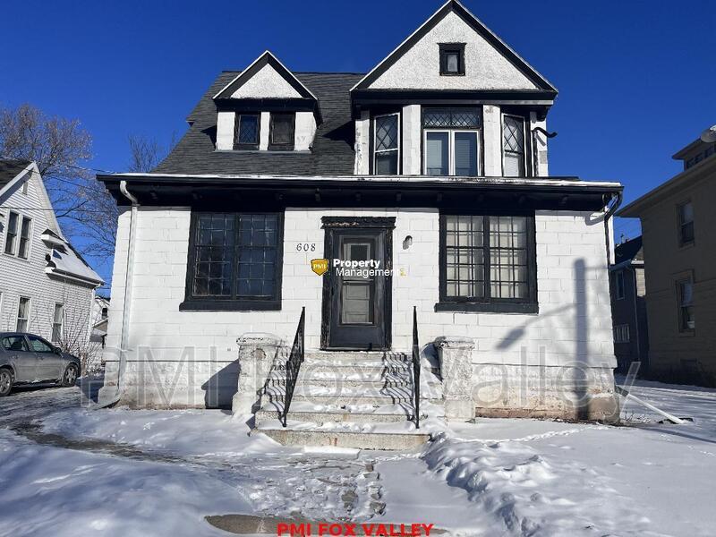 608 W 6th St APT1 Appleton, WI 54911 | PMI - Fox Valley 2023